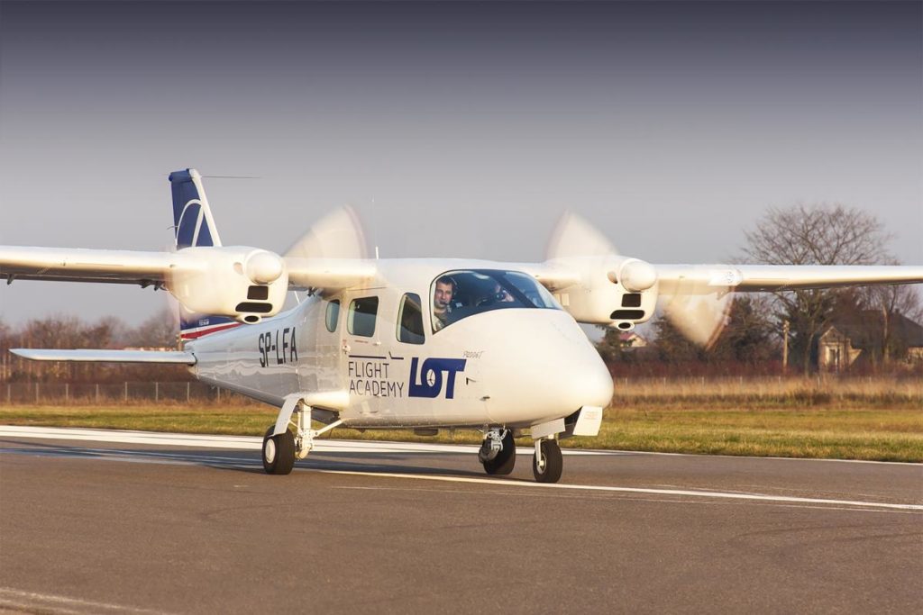 Our fleet- LOT Flight Academy